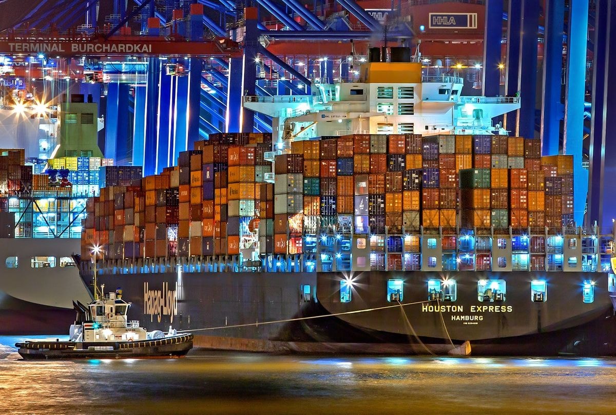 Using Initcontainers In Kubernetes